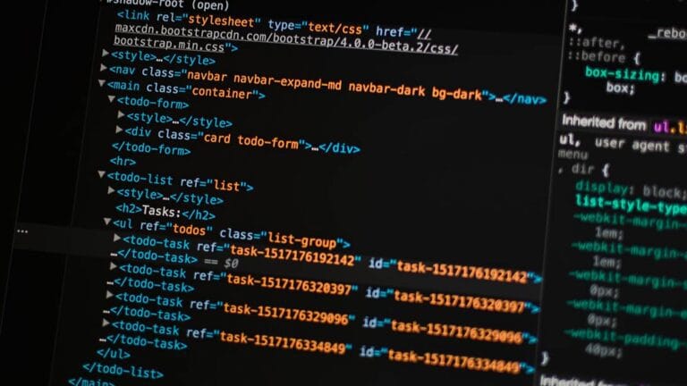The Difference Between HTML And CSS And PHP